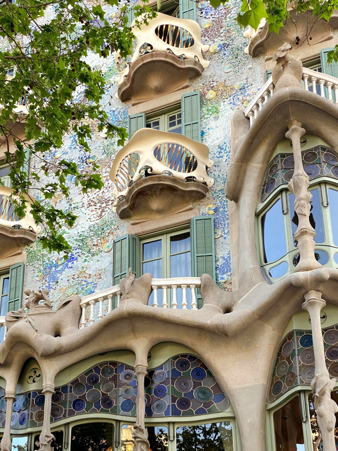 Voyage in Design – Unique Hotels & Architecture Travel